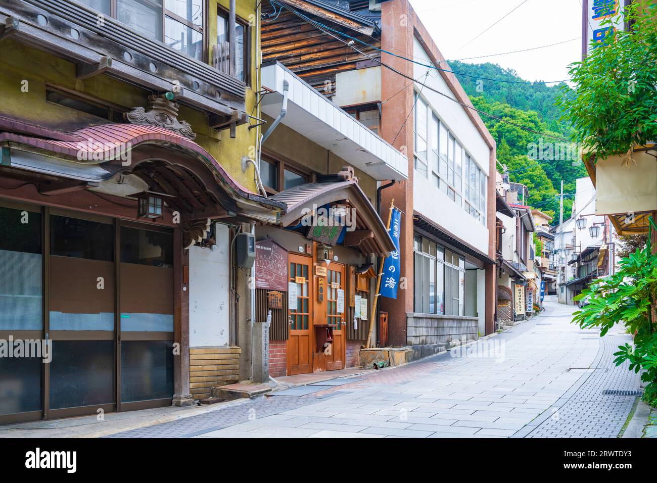Shinshu shibu hi-res stock photography and images - Alamy