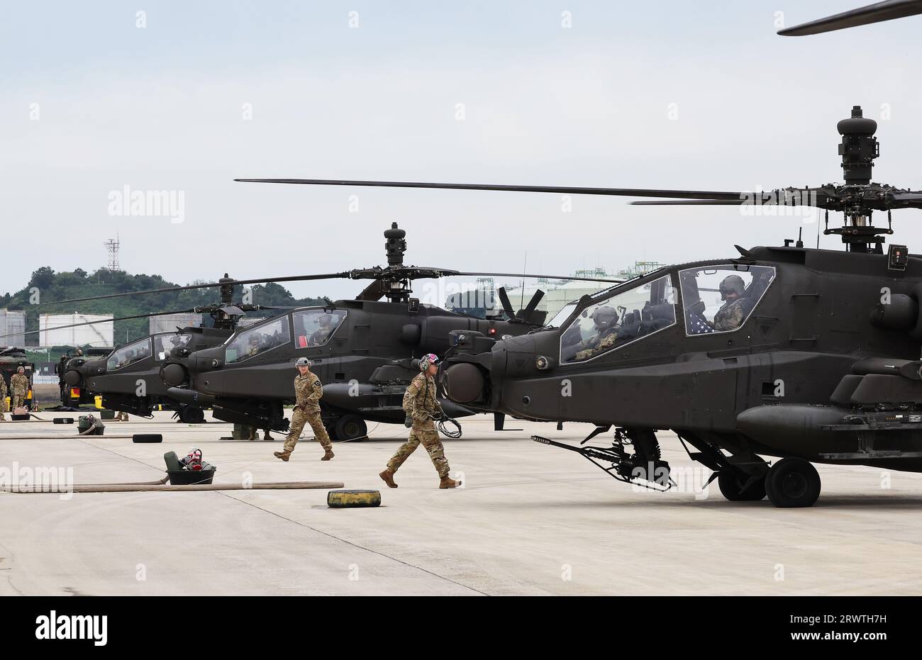 21st Sep, 2023. S. Korea-U.S. joint live-fire drill Apache choppers ...