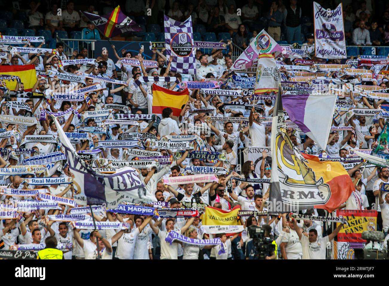 Fans Real Madrid during the UEFA Champions League, Group C, football ...