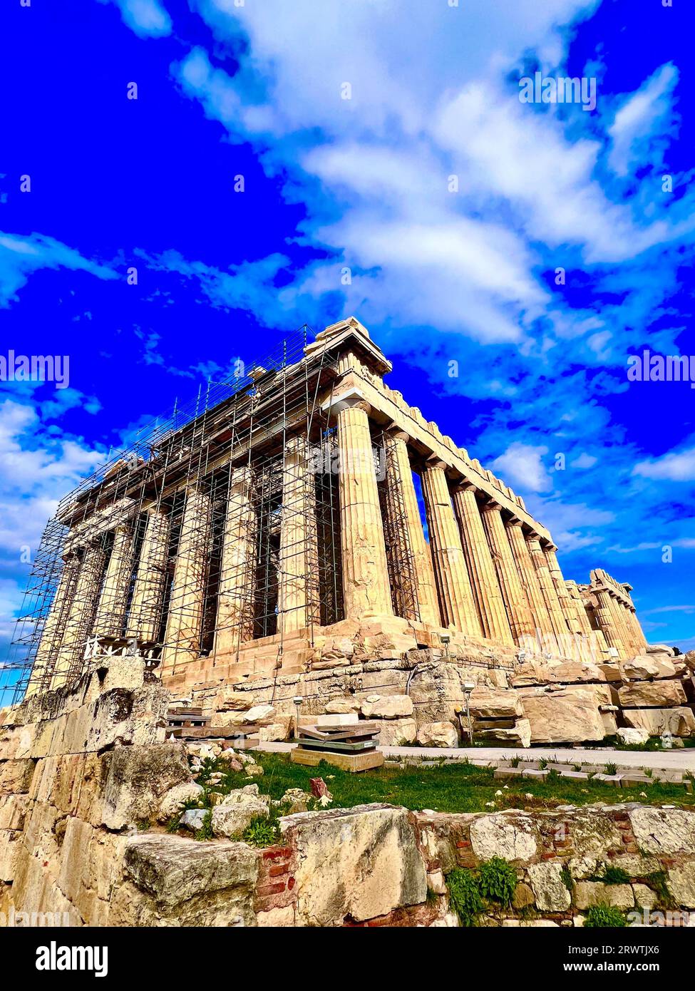 A vertical of the Acropolis, Parthenonas of Athens, Greece Stock Photo - Alamy
