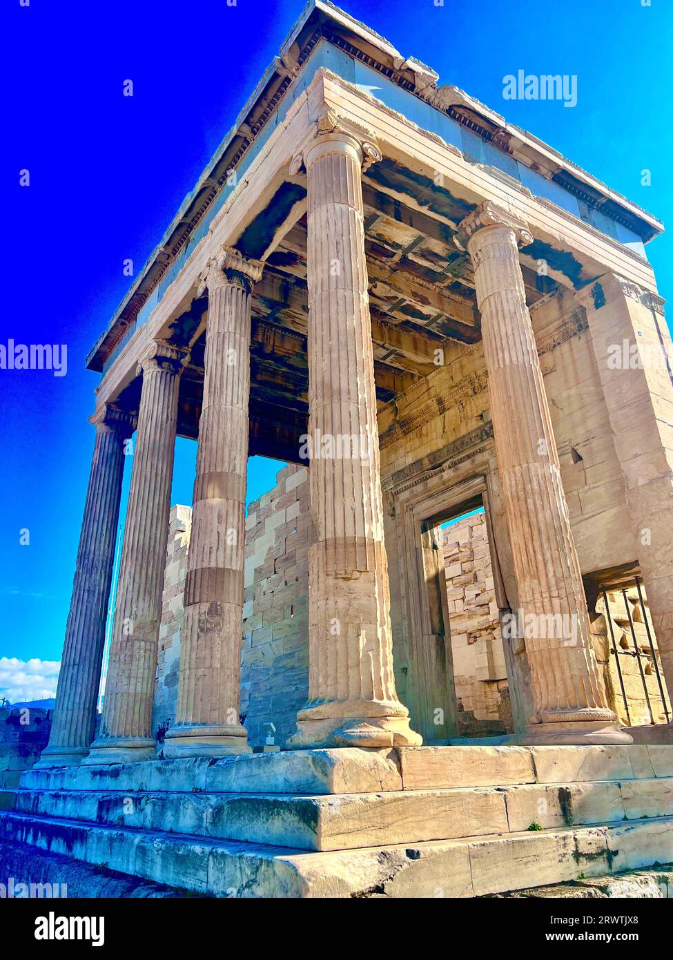 A vertical of the Acropolis, Parthenonas of Athens, Greece Stock Photo ...