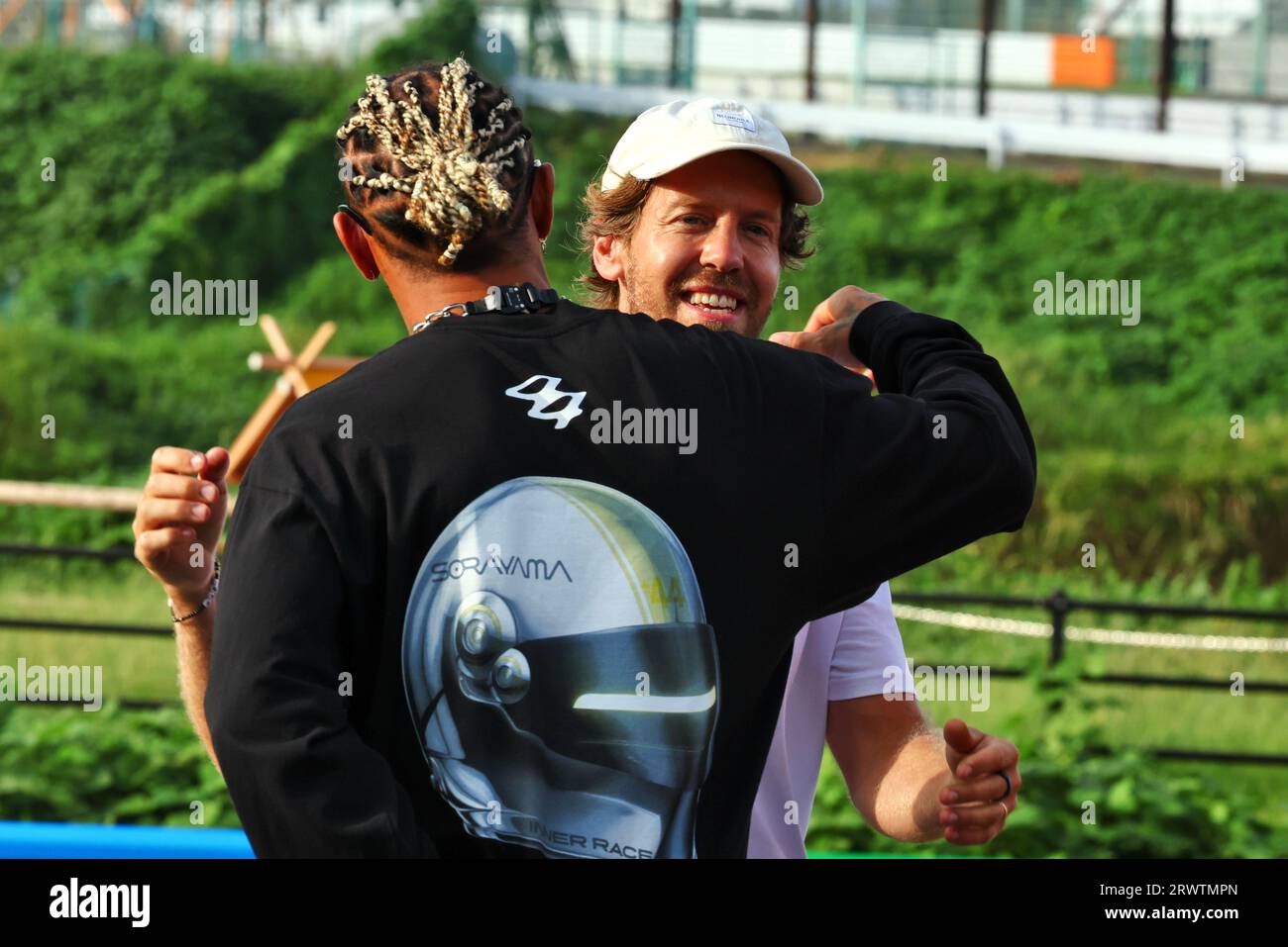Suzuka, Japan. 21st Sep, 2023. (L to R): Lewis Hamilton (GBR) Mercedes ...