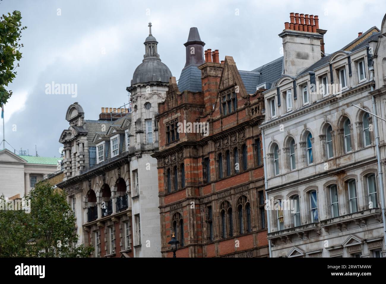 18 buildings hi-res stock photography and images - Alamy