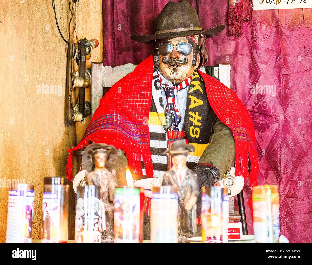 Statue of maximon hi-res stock photography and images - Alamy