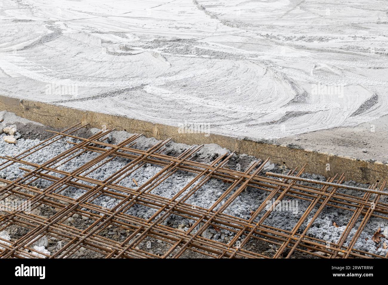 An aerial view of flooring construction site Stock Photo - Alamy