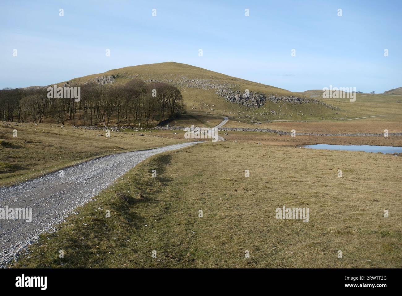 'Great Close Hill' by Street Gate & Malham Tarn on the Mastiles Lane an ...