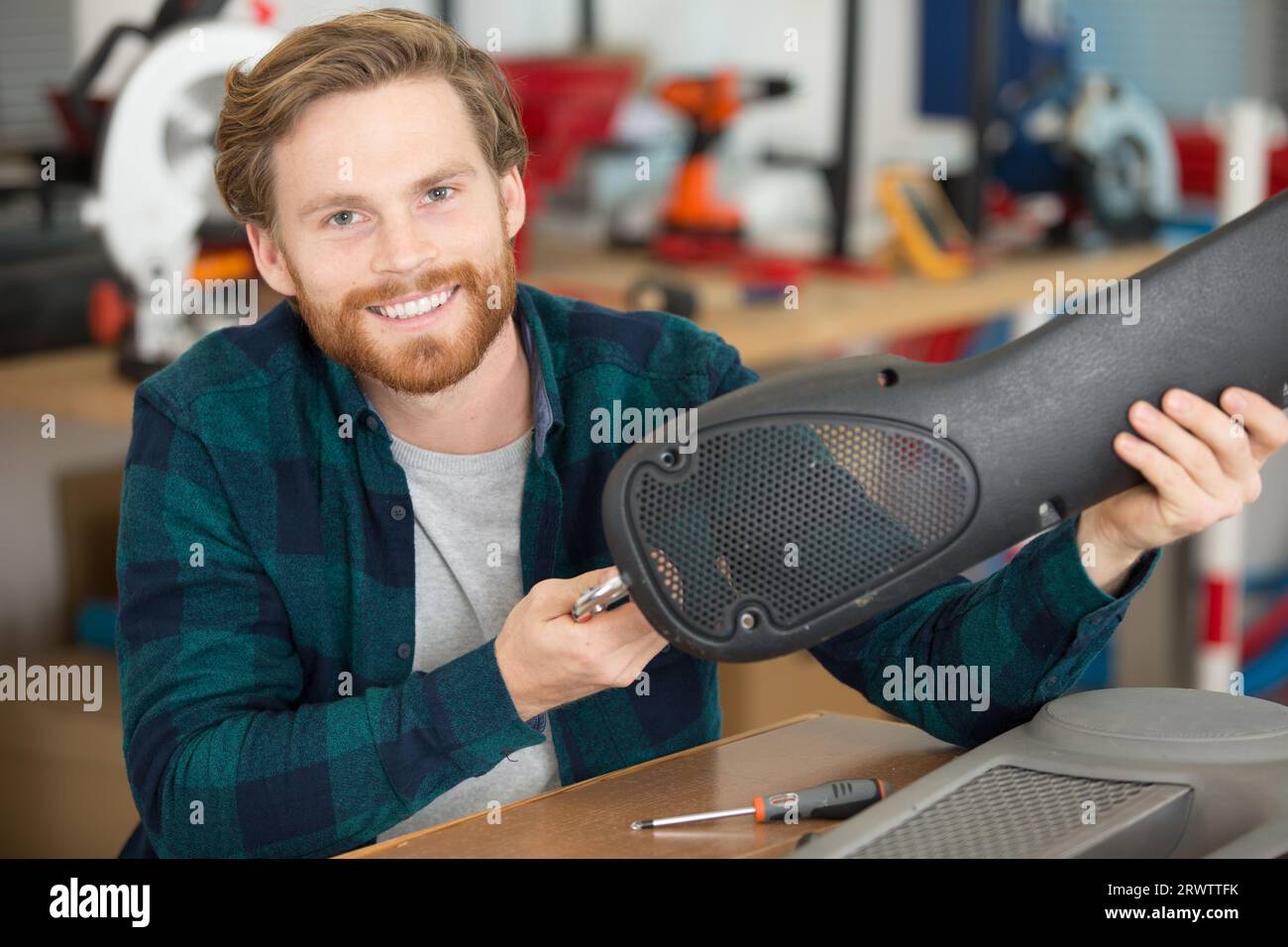 Engineering classroom hi-res stock photography and images - Alamy