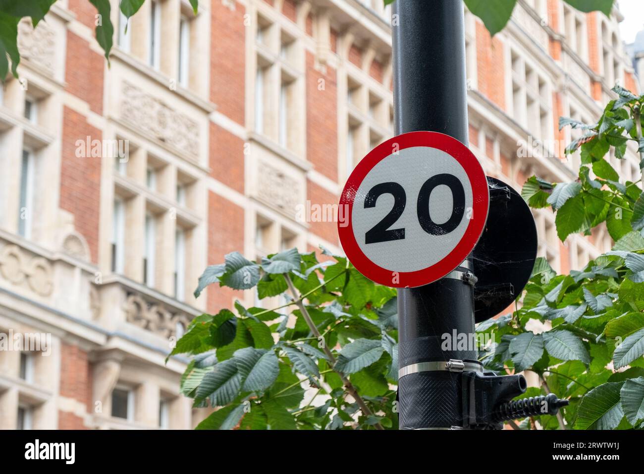 LONDON- SEPTEMBER, 18, 2023: 20 MPH speed limit sign in central London ...