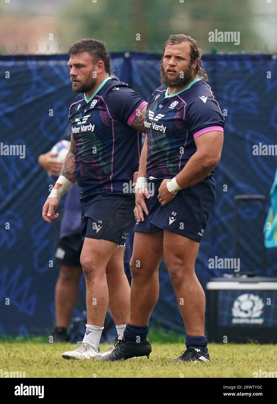 Rory sutherland rugby union hi-res stock photography and images - Alamy