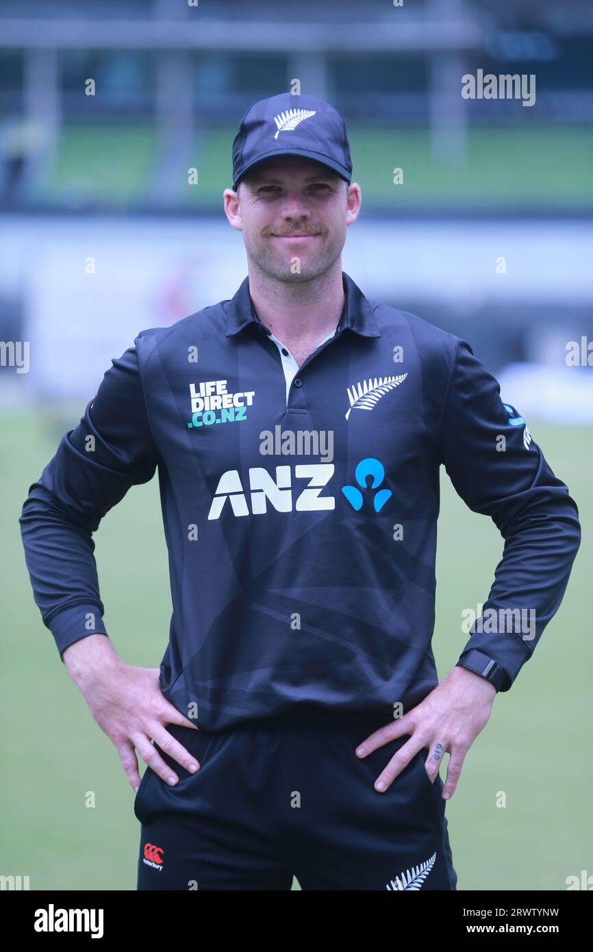 Lockie Ferguson New Zealand Team Captain posses gor photographs at ...