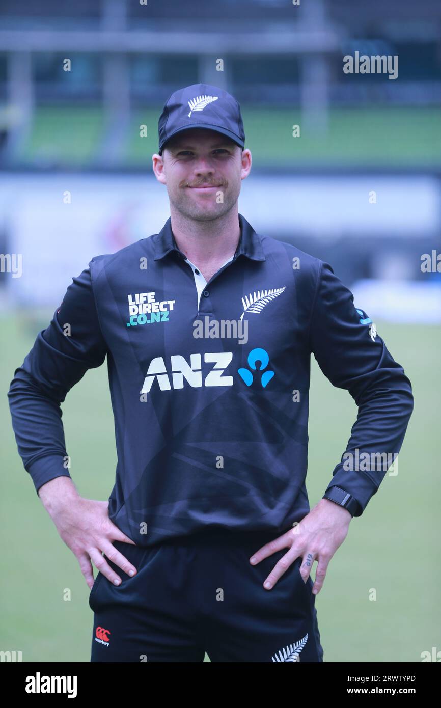 Lockie Ferguson New Zealand Team Captain posses gor photographs at ...