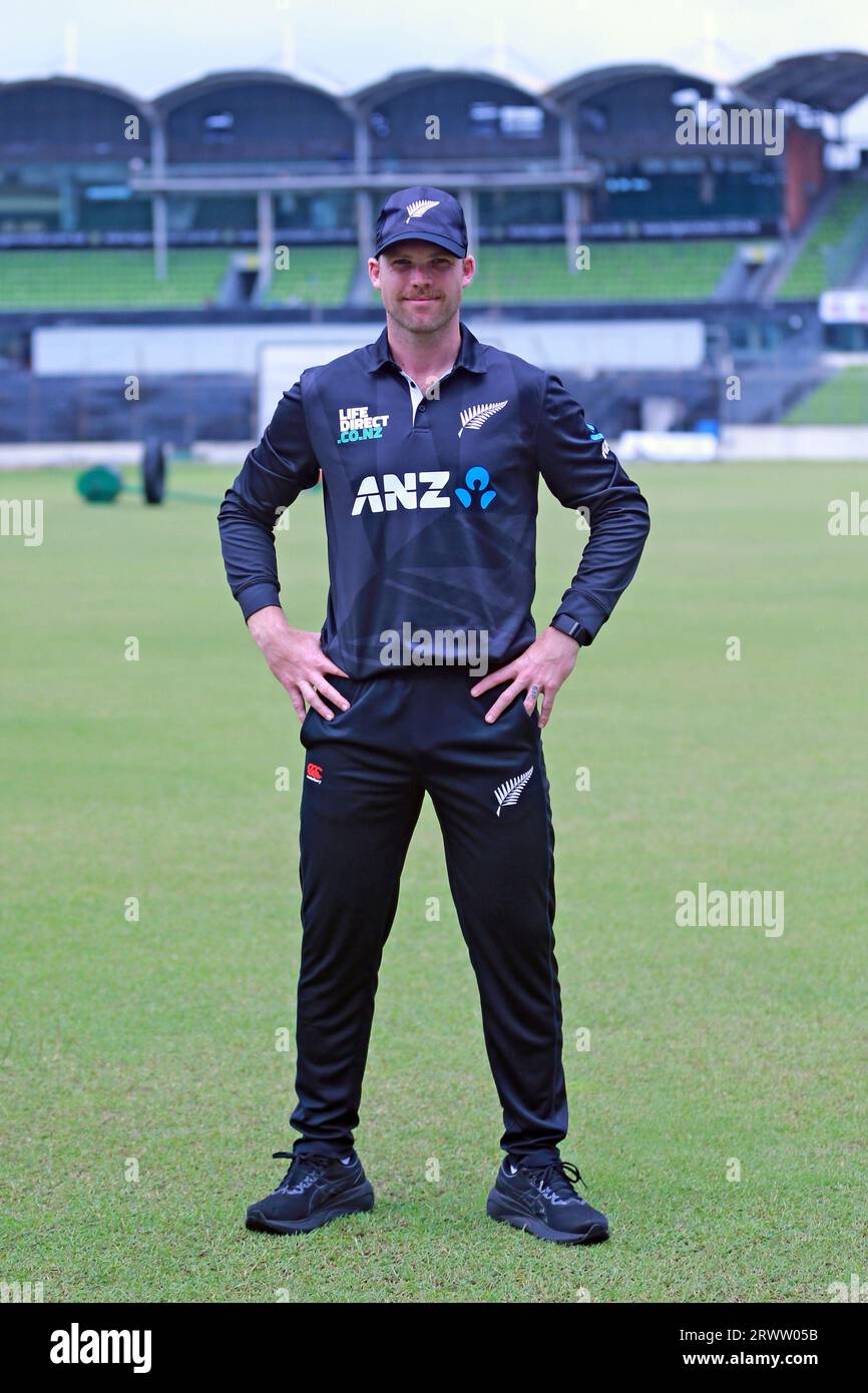 Lockie Ferguson New Zealand Team Captain posses gor photographs at ...