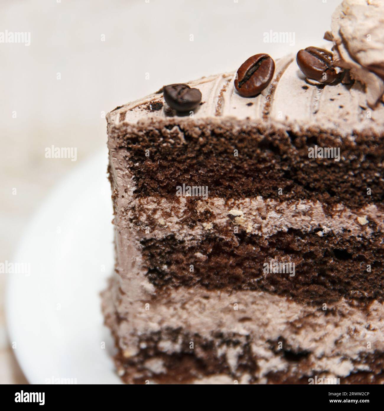 Cake divided hi-res stock photography and images - Alamy