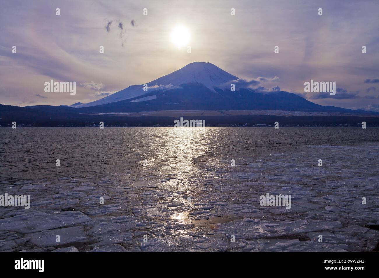 Fuji in winter from Yamanakako Stock Photo - Alamy