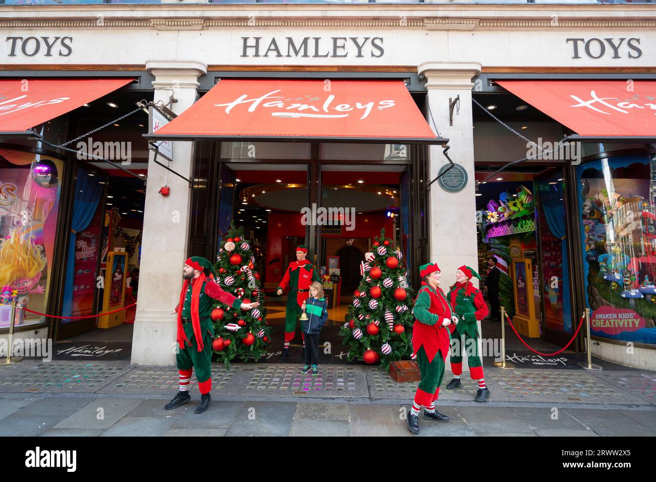 Hamleys elves hi-res stock photography and images - Alamy