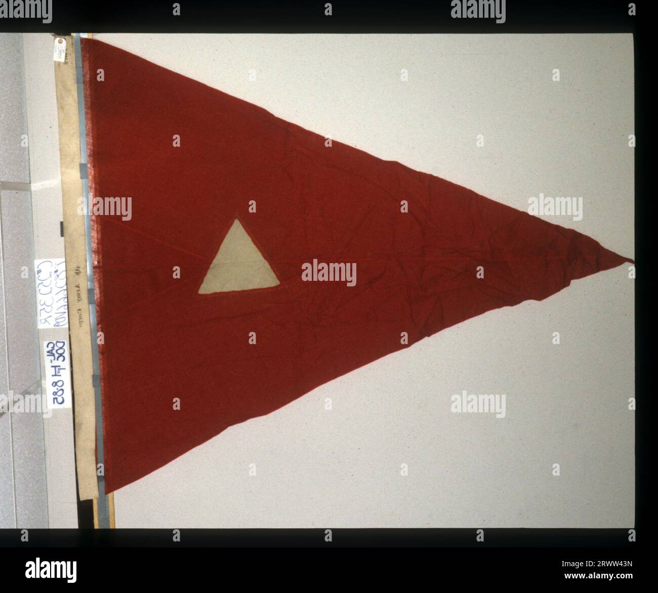 Designating flag. Artillery Brigade, 4th Army Corps. AF*25235R. Scanned ...