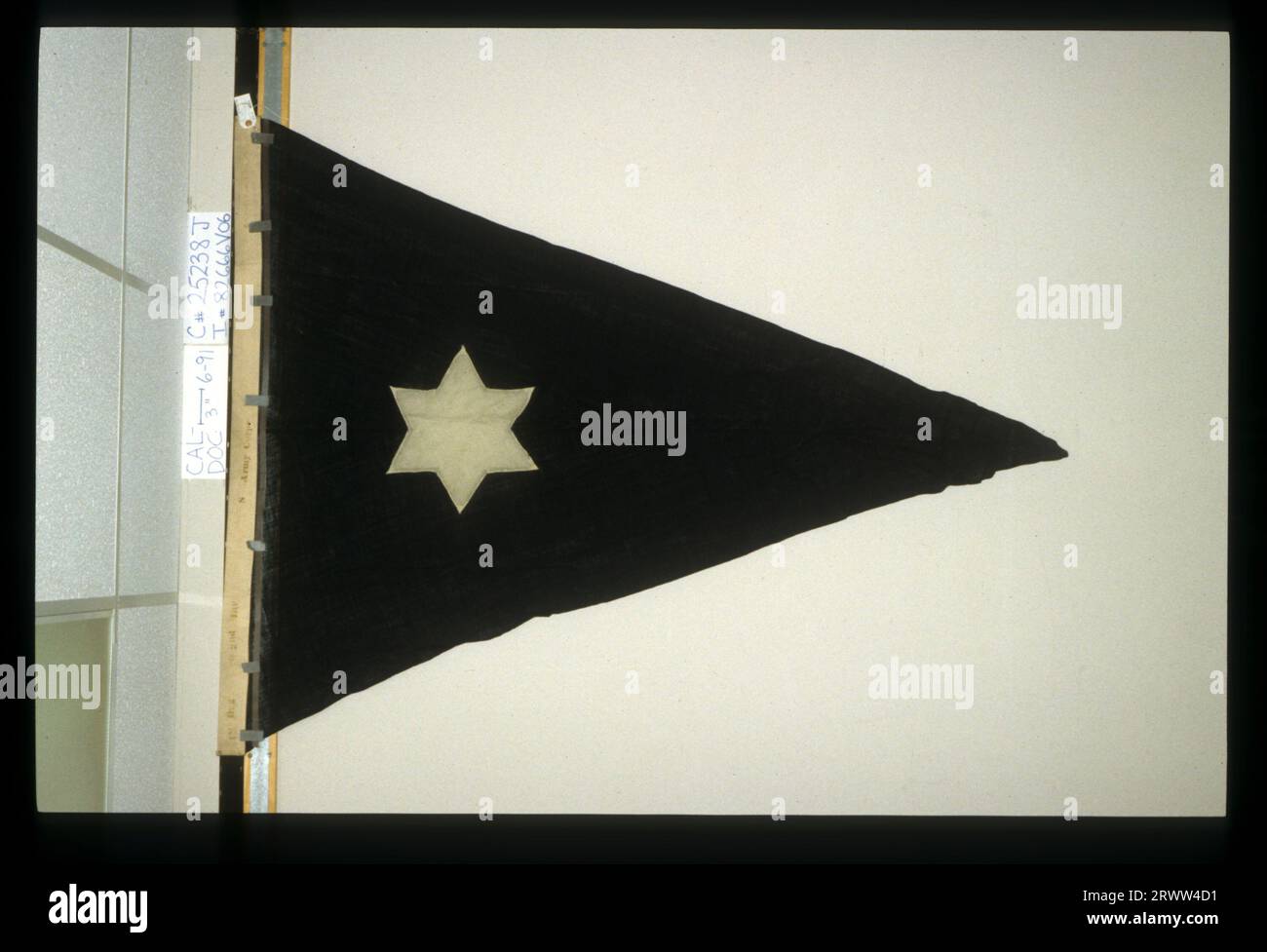 Designating flag. 1st Brigade, 2nd Division, 8th Army Corps. AF*25238J ...