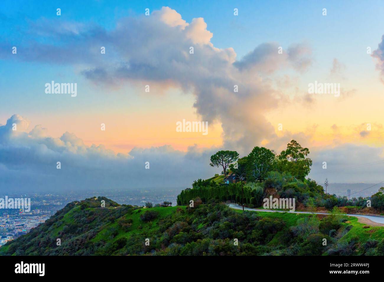 Picturesque Runyon Canyon hills, winding track and the enchanting ...