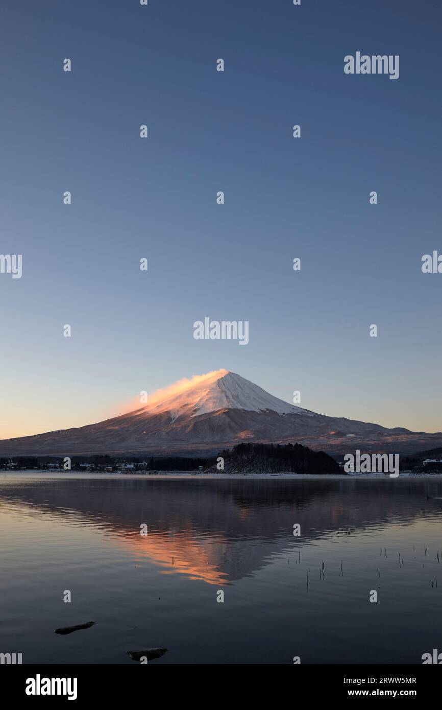 Fuji at dawn from Kawaguchi Lake Stock Photo - Alamy