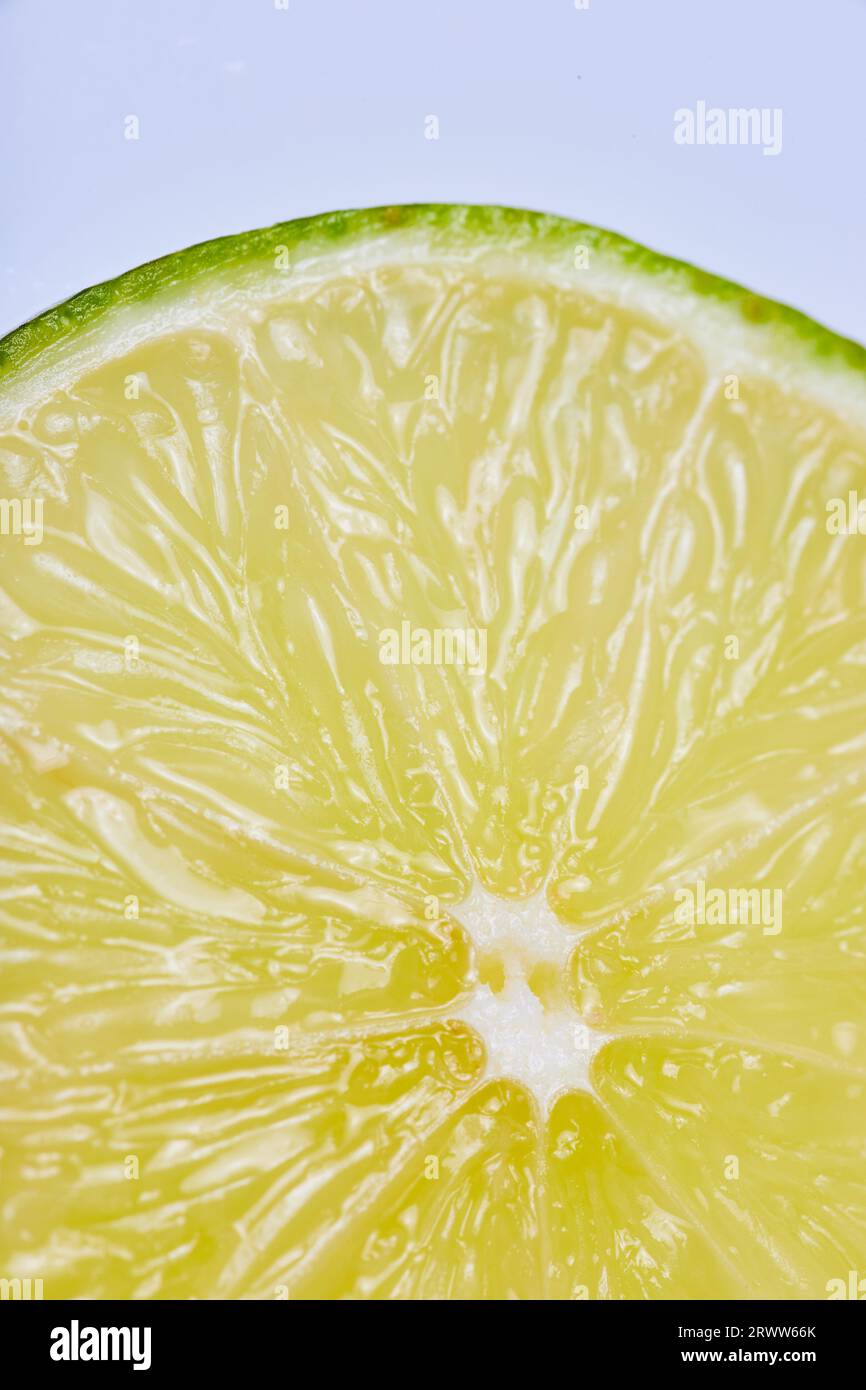 Lime slice top view hi-res stock photography and images - Alamy
