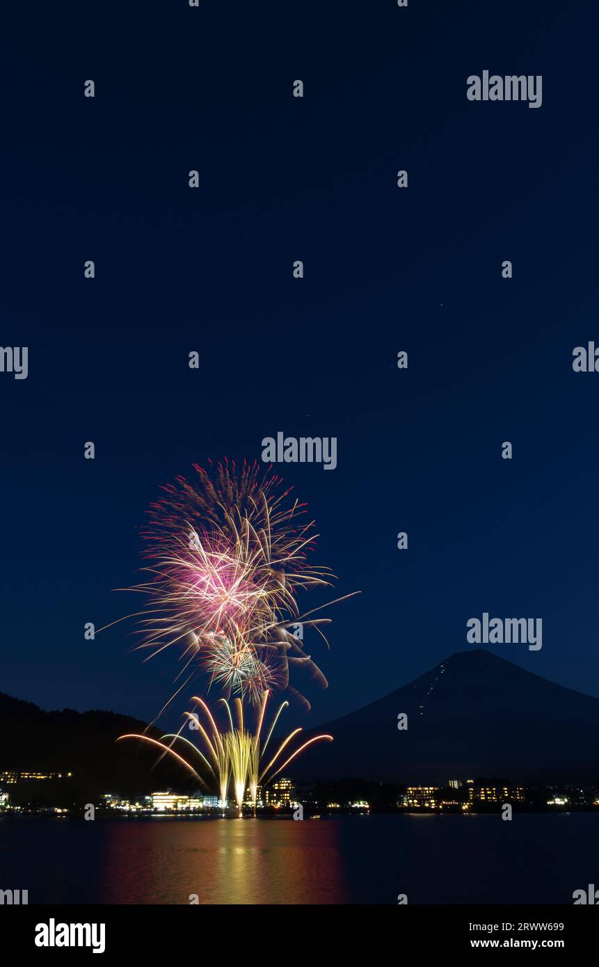 Fuji and Kawaguchiko Lake Festival Fireworks Display Stock Photo - Alamy