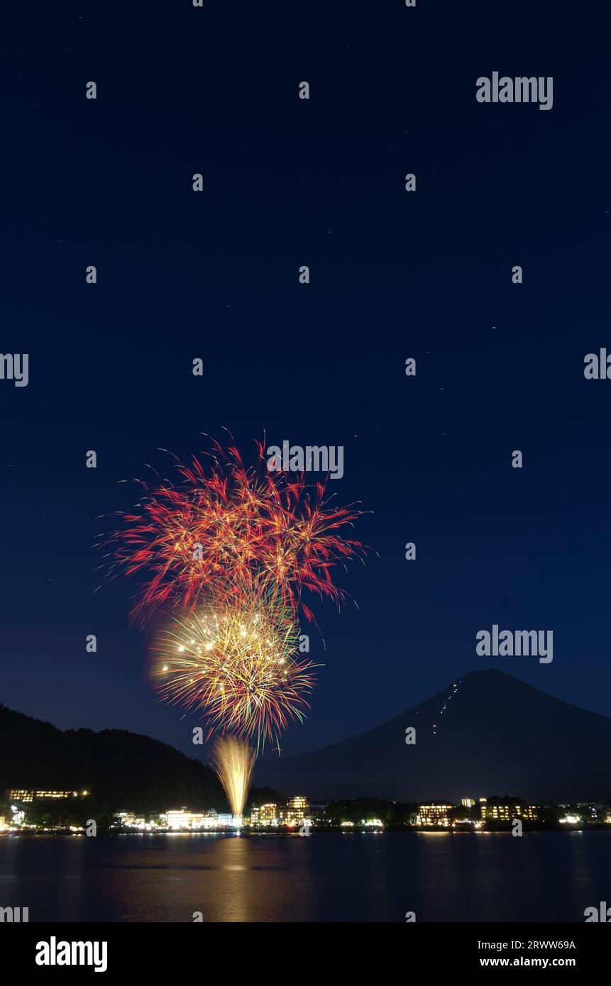 Fuji and Kawaguchiko Lake Festival Fireworks Display Stock Photo - Alamy