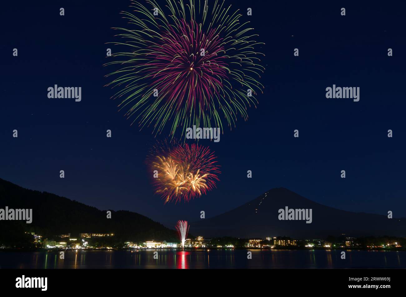 Fuji and Kawaguchiko Lake Festival Fireworks Display Stock Photo - Alamy