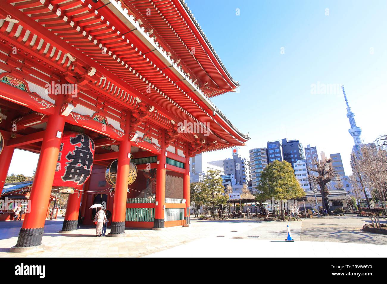 Sensoji Temple Hozomon Gate and Tokyo Sky Tree Stock Photo - Alamy