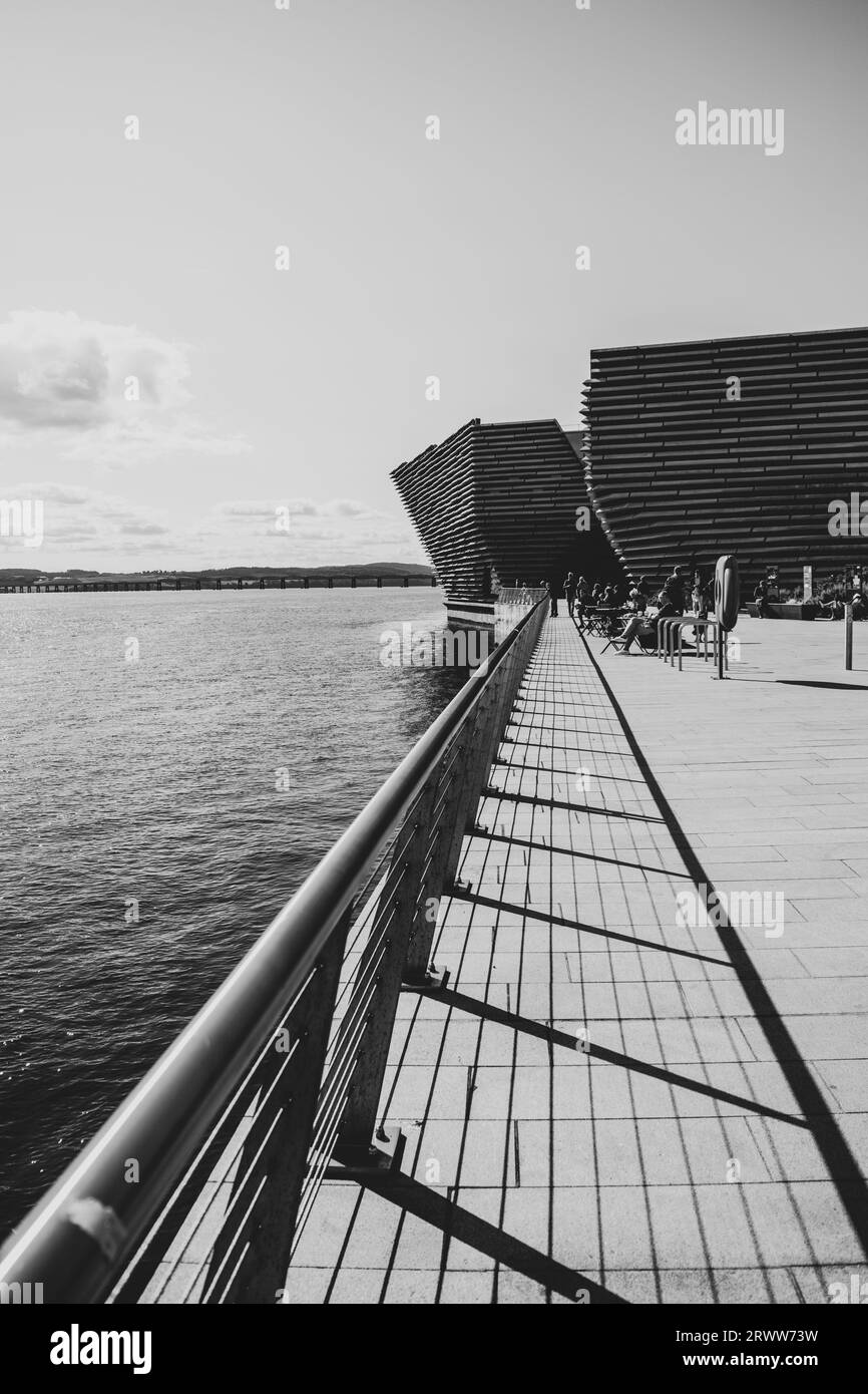 Victorian dundee hi-res stock photography and images - Alamy