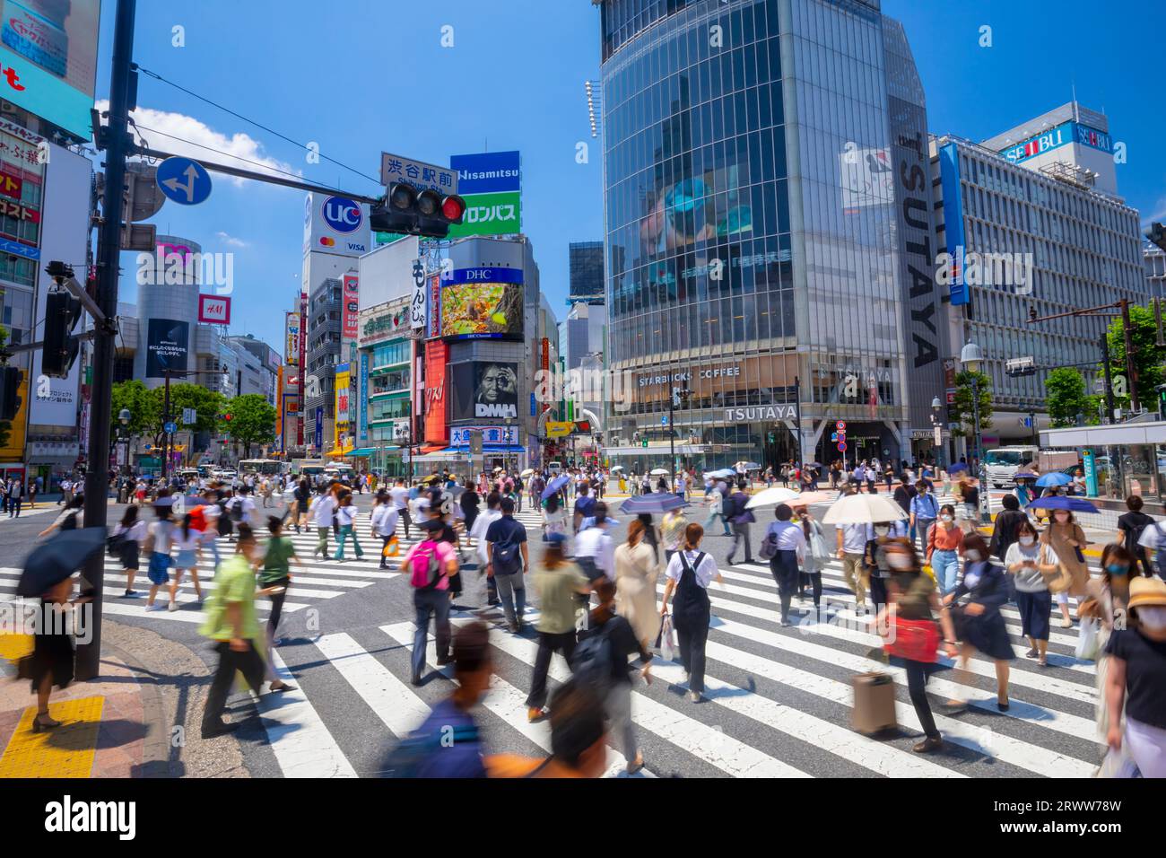 Shibuya scramble crossing Stock Photo - Alamy