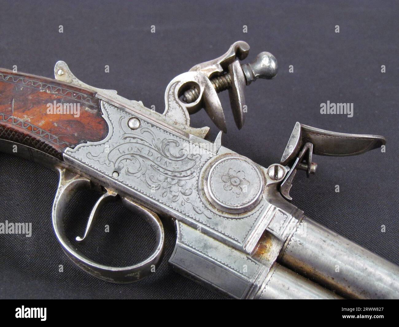 Double barrel boxlock flintlock pistol. AF*43539B Stock Photo - Alamy