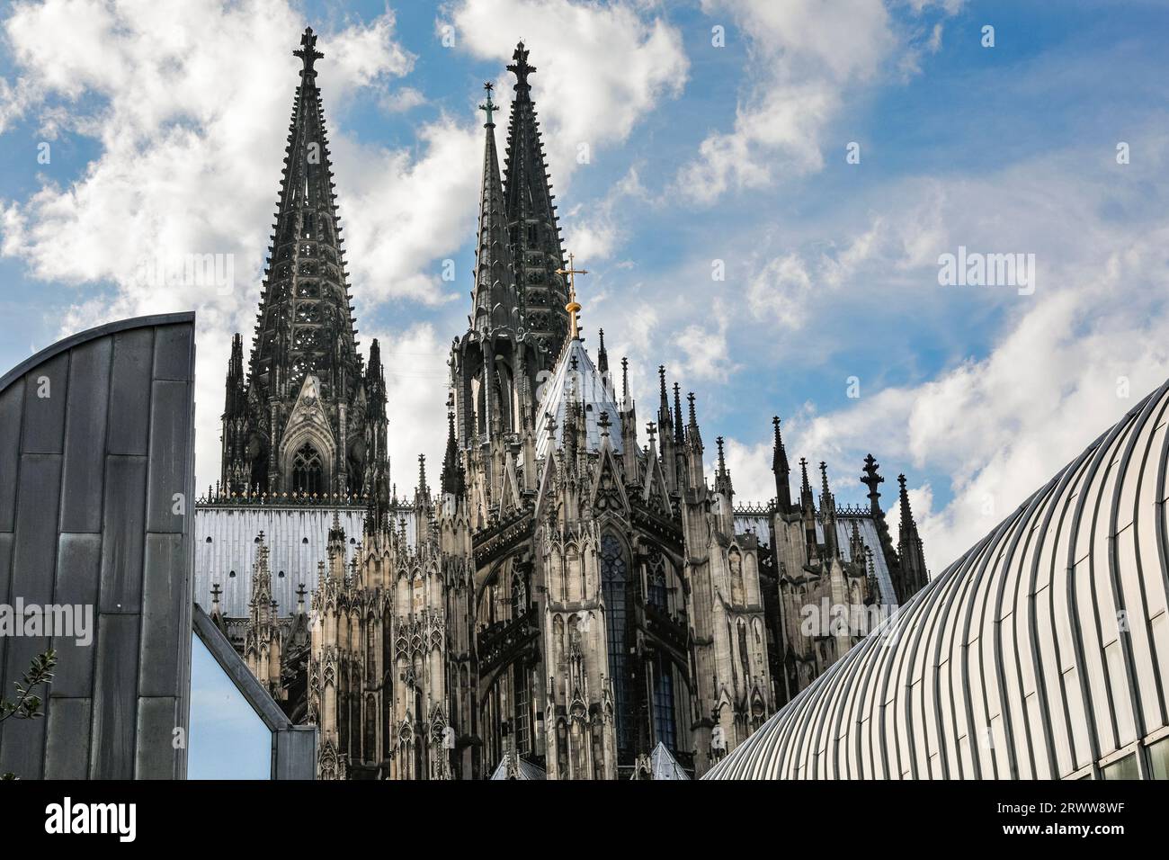 Cologne Cathedral exterior, Kölner Dom, Cologne, Germany Stock Photo ...