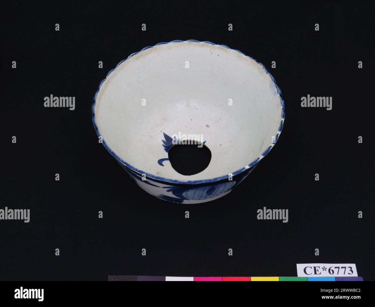 Slop bowl hi-res stock photography and images - Alamy
