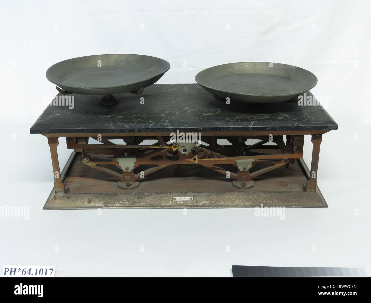 Weighing scale museum hi-res stock photography and images - Alamy