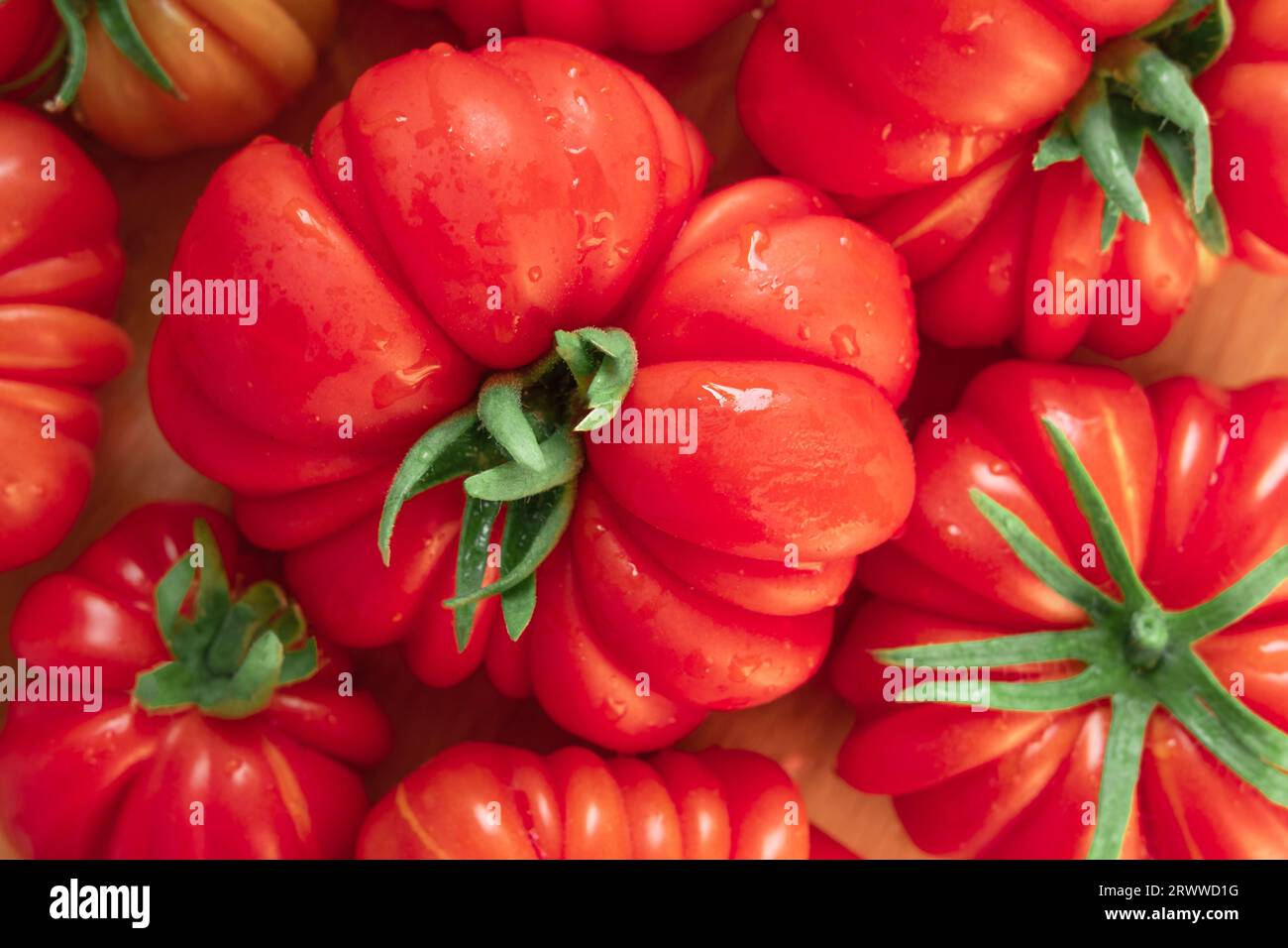 Fresh tomato spinning hi-res stock photography and images - Alamy
