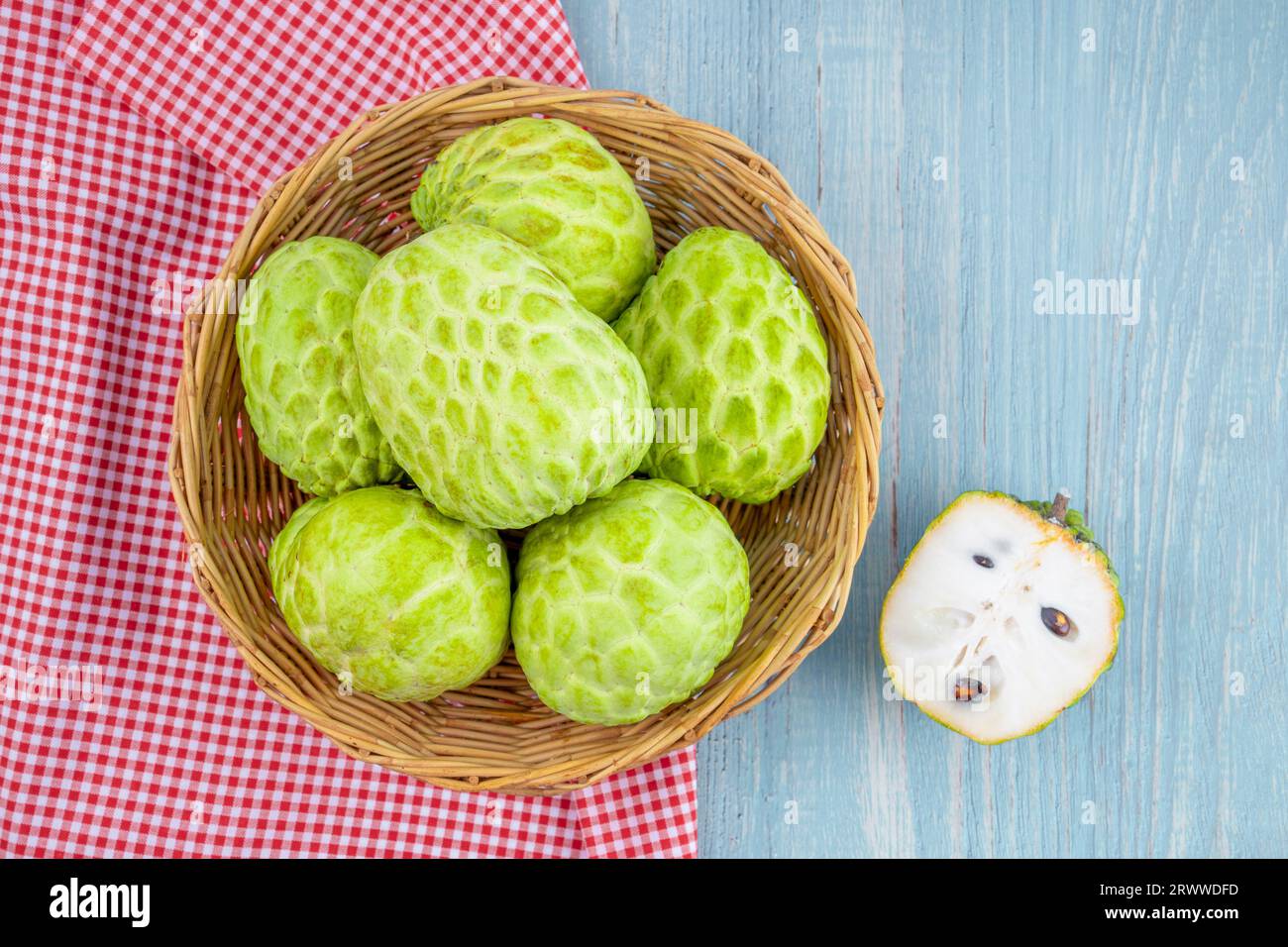 Custard apple cross section hi-res stock photography and images - Alamy