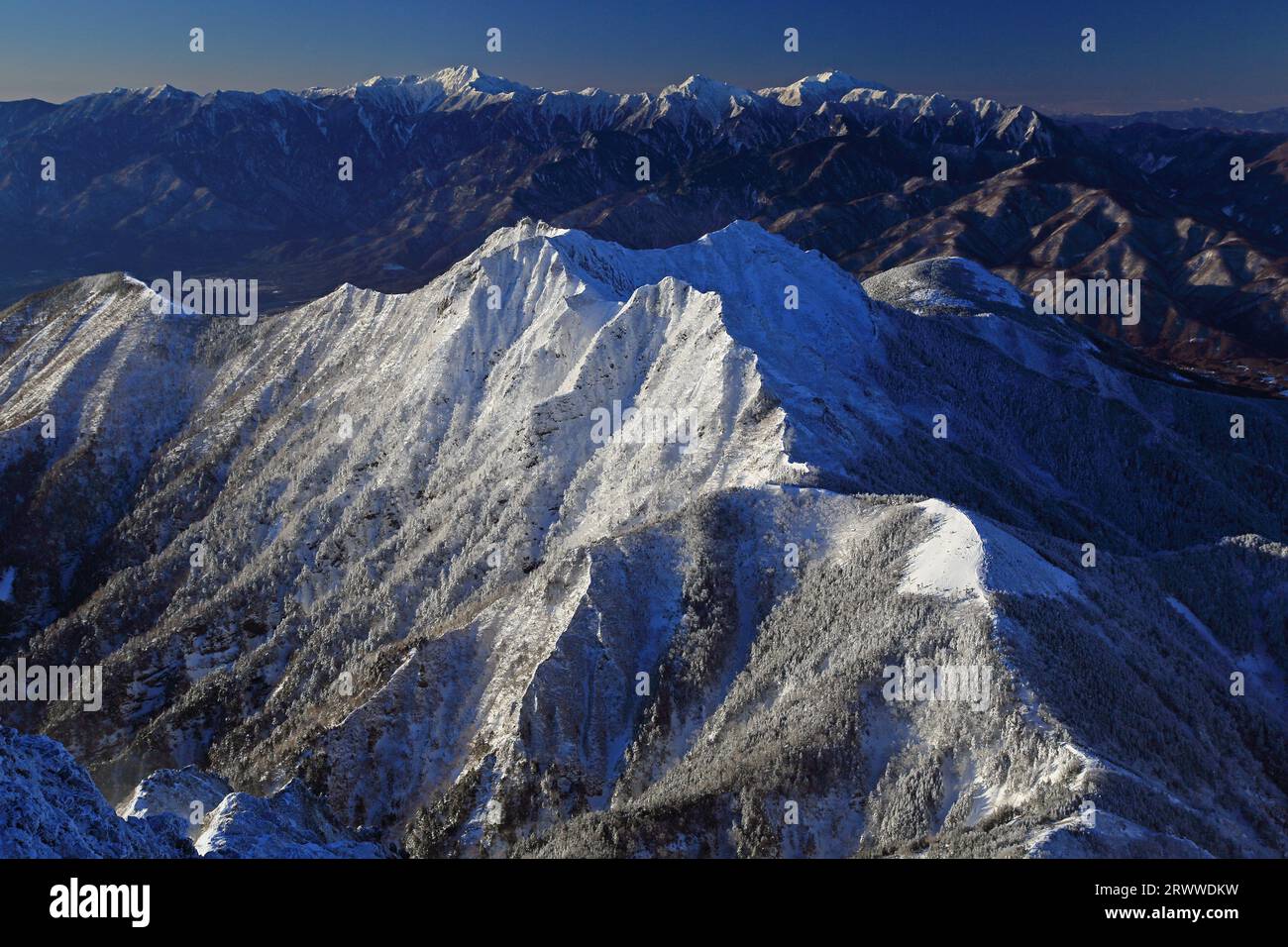 Southern Alps from Yatsugatake Stock Photo - Alamy