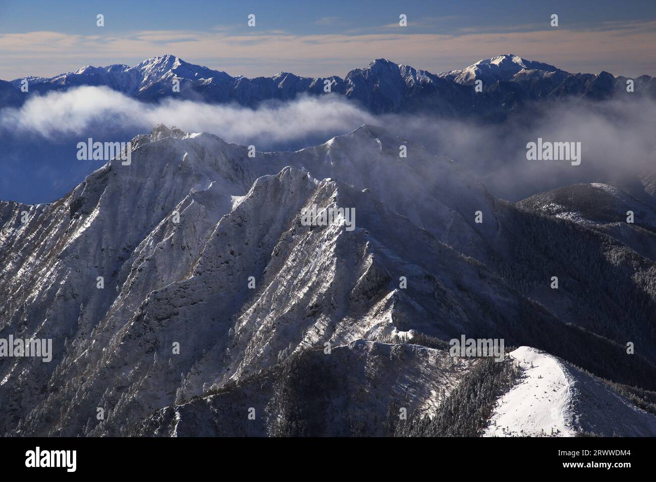 Southern Alps from Yatsugatake Stock Photo - Alamy