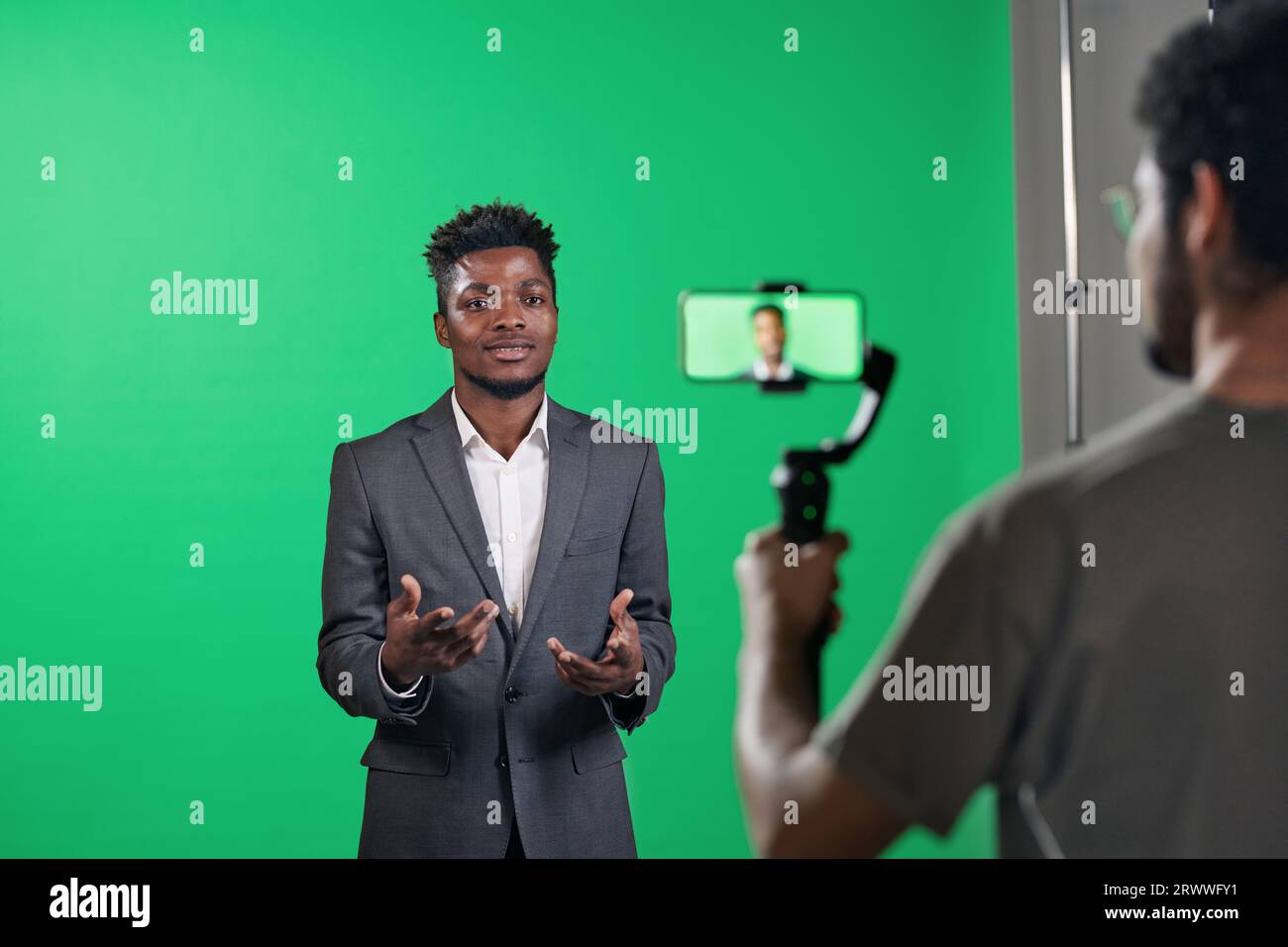 Tv cameraman on stage hi-res stock photography and images - Alamy