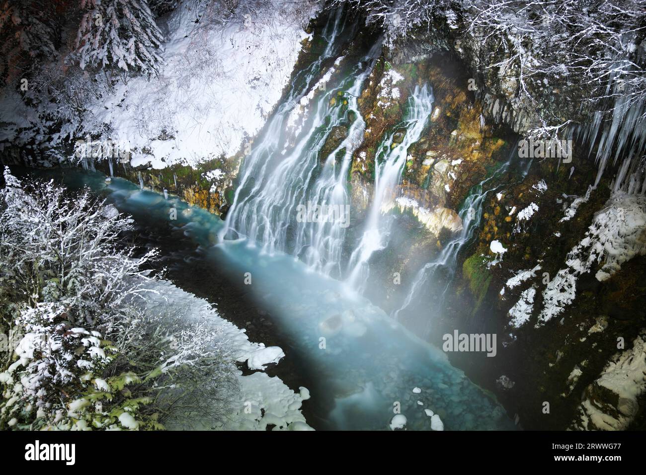 Shirahigenotaki waterfall hi-res stock photography and images - Alamy
