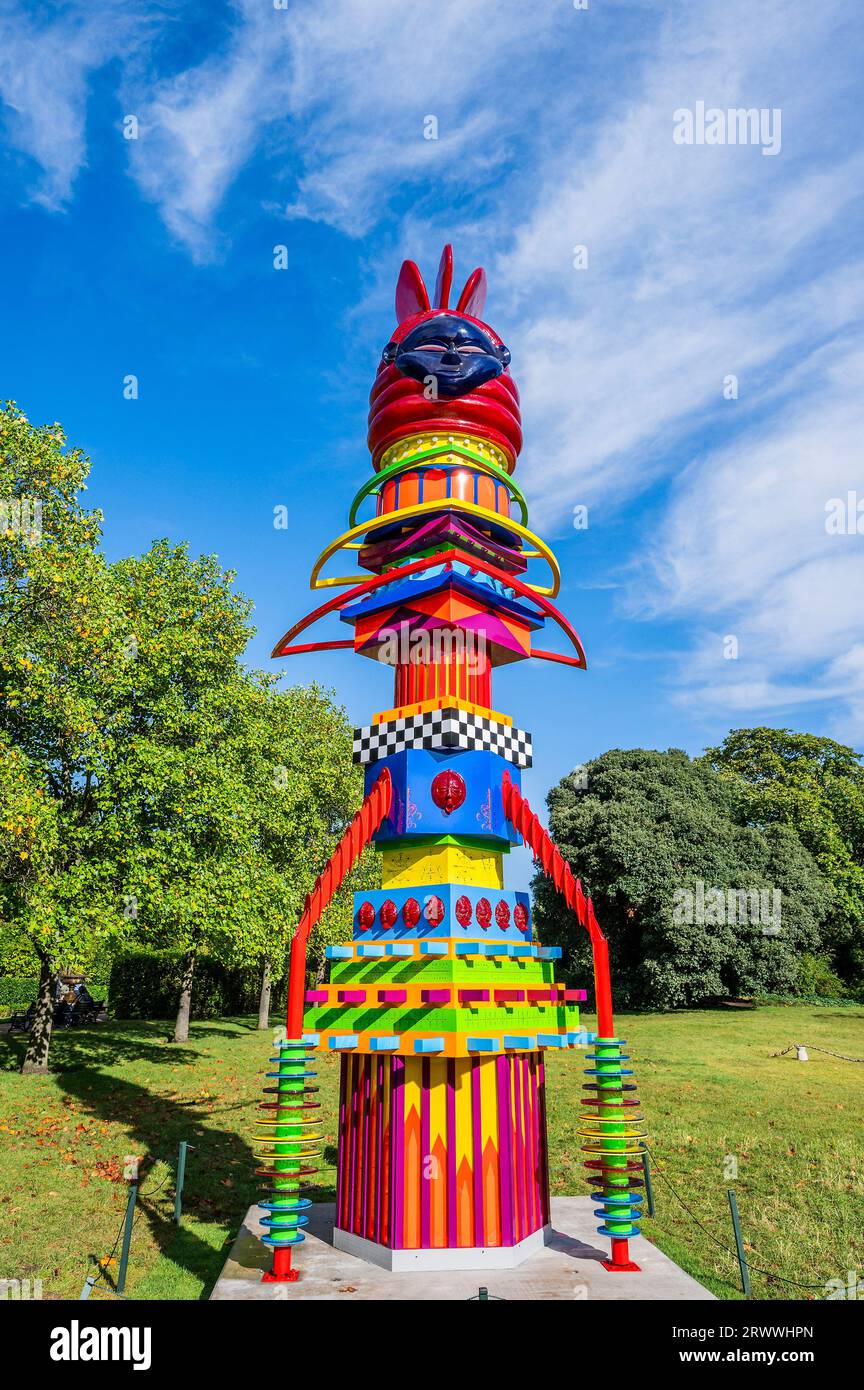 Mothership connection by zak ove hi-res stock photography and images - Alamy