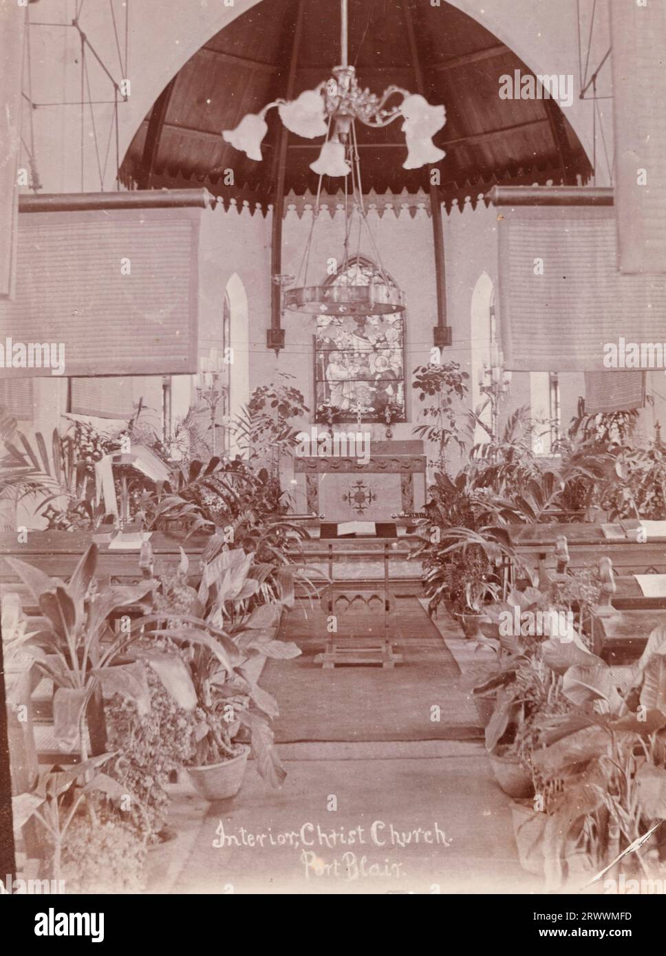 Interior view of nave and altar hi-res stock photography and images - Alamy