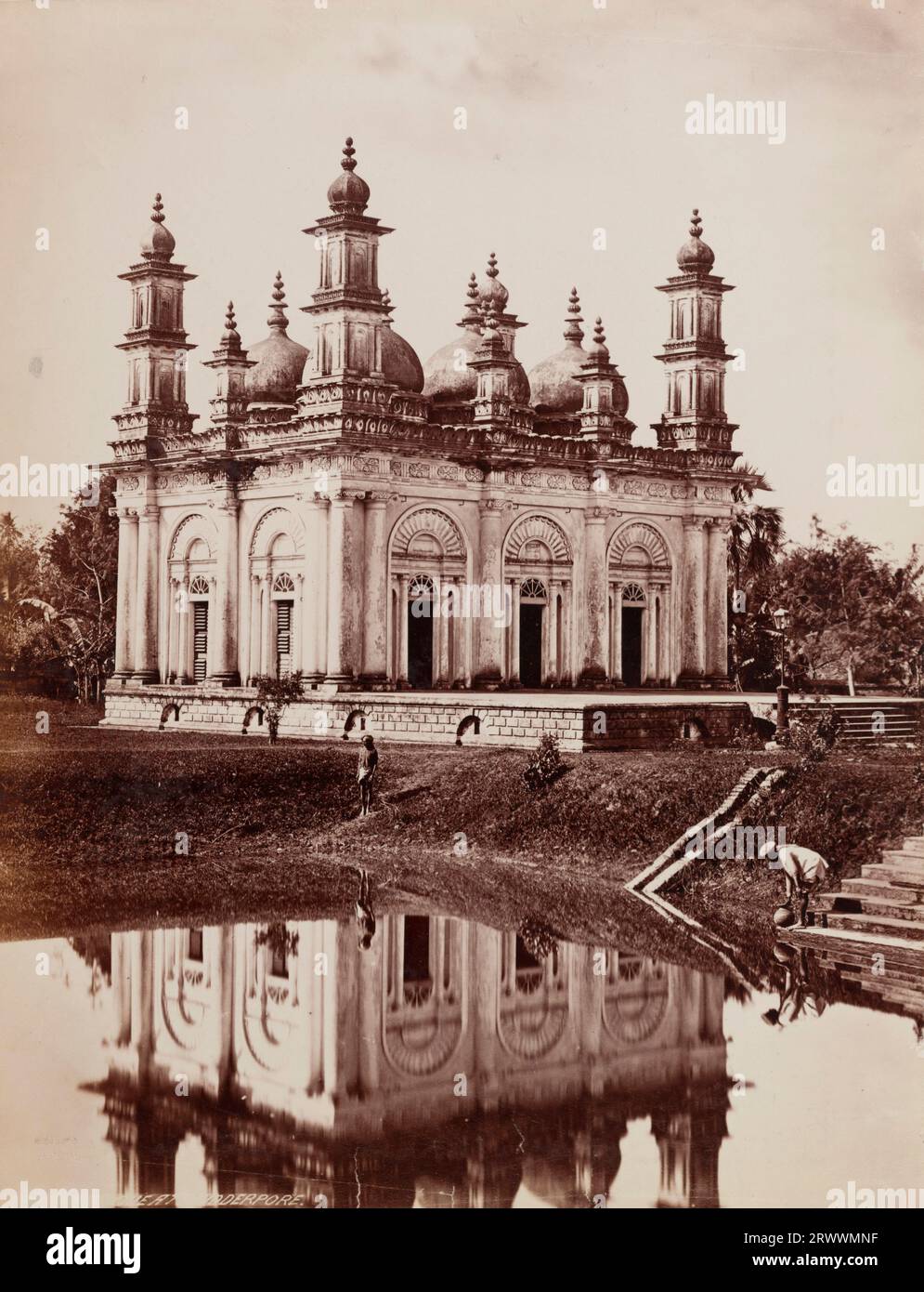 View of Shahbani Begum's mosque in Kidderpore (Khidirpur), Calcutta ...