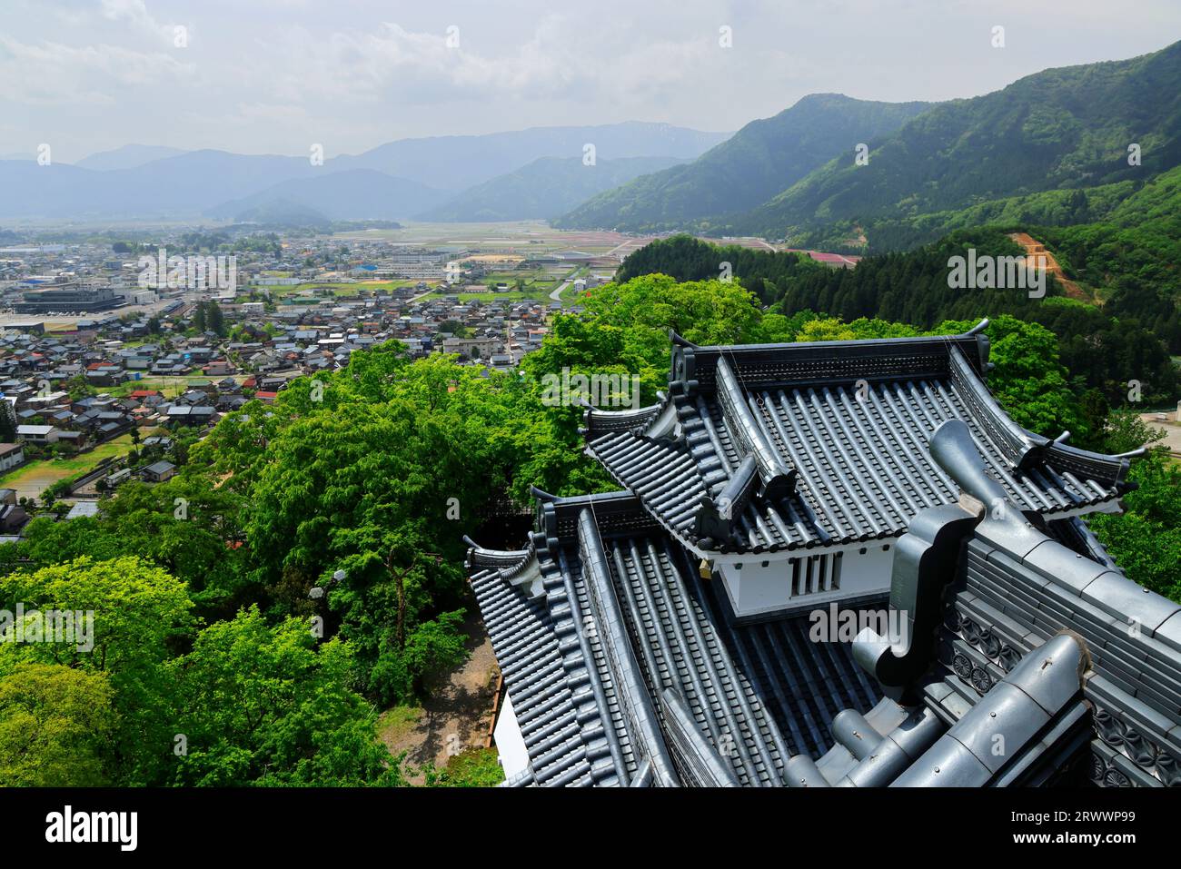 Echizen Ono Castle's small castle keep and the city center Fukui ...