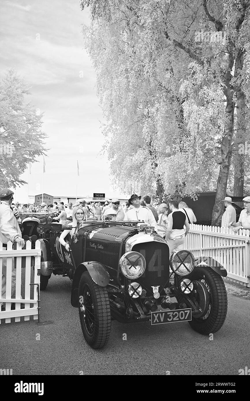 Bentley 4 litre le mans Black and White Stock Photos & Images - Alamy
