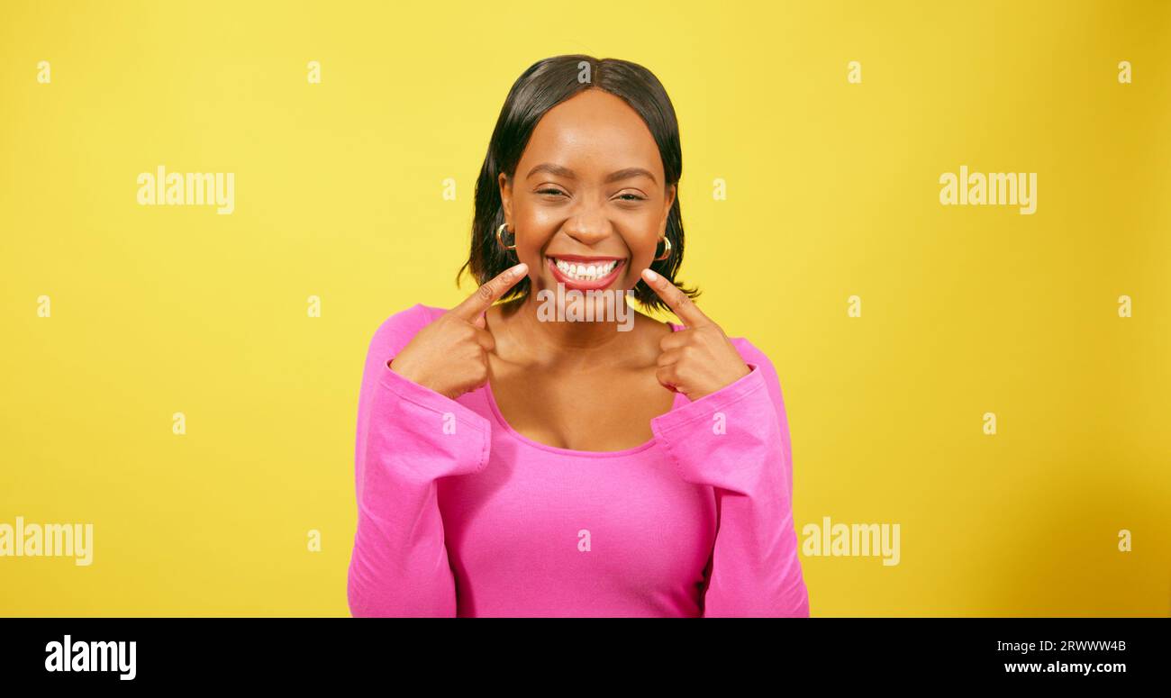 Yellow teeth woman hi-res stock photography and images - Alamy
