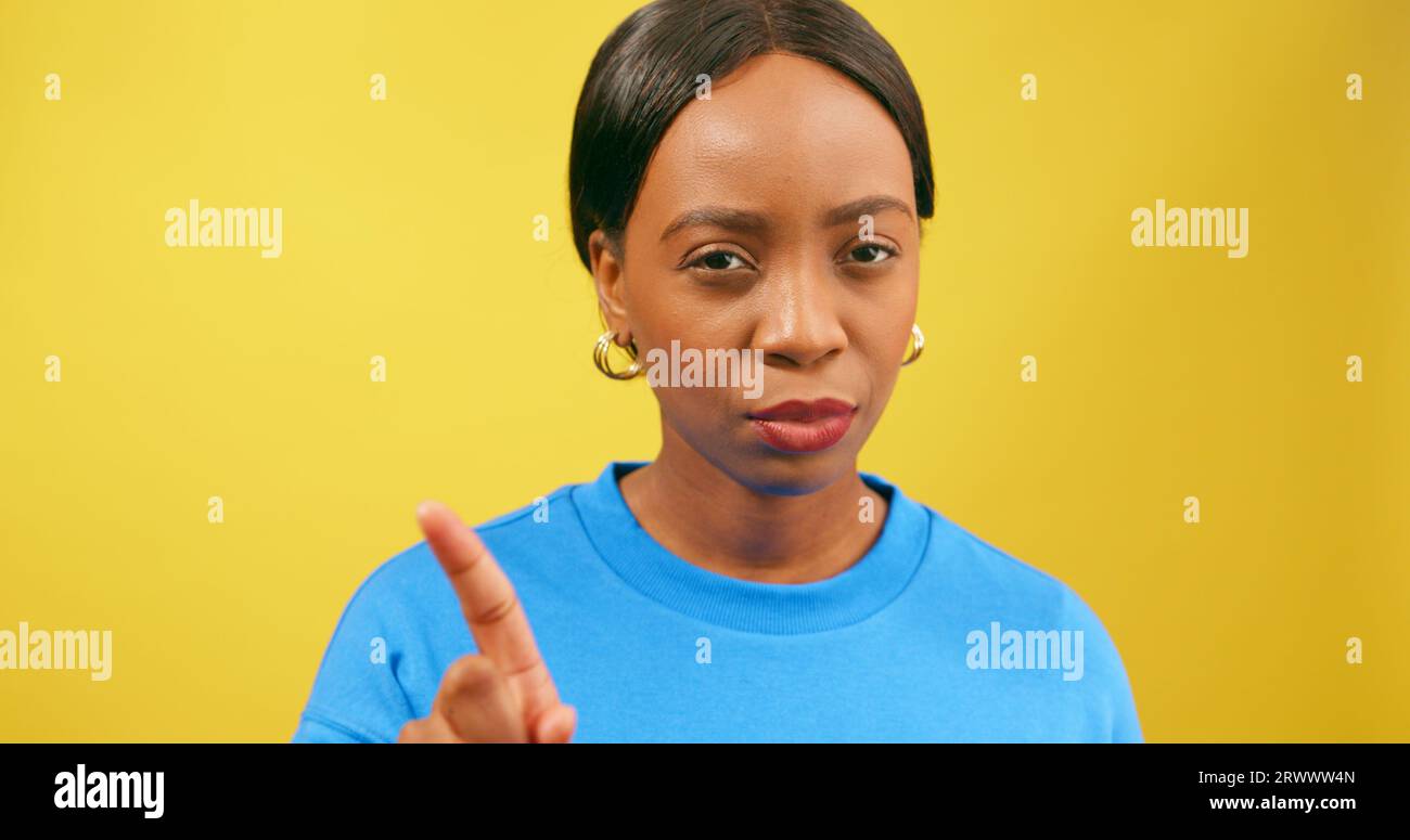 Wag finger african hi-res stock photography and images - Alamy