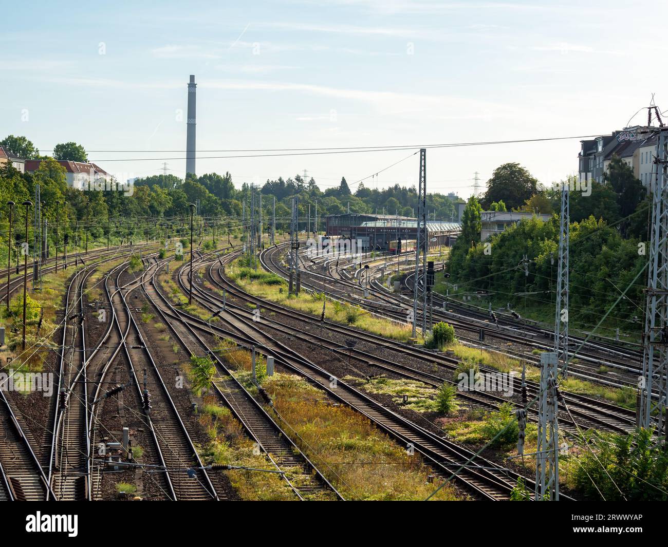 Busy railway junction hi-res stock photography and images - Alamy
