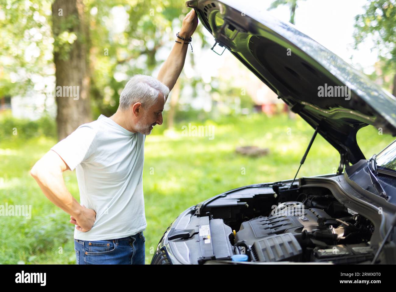 Frustrated female asian driver hi-res stock photography and images - Alamy