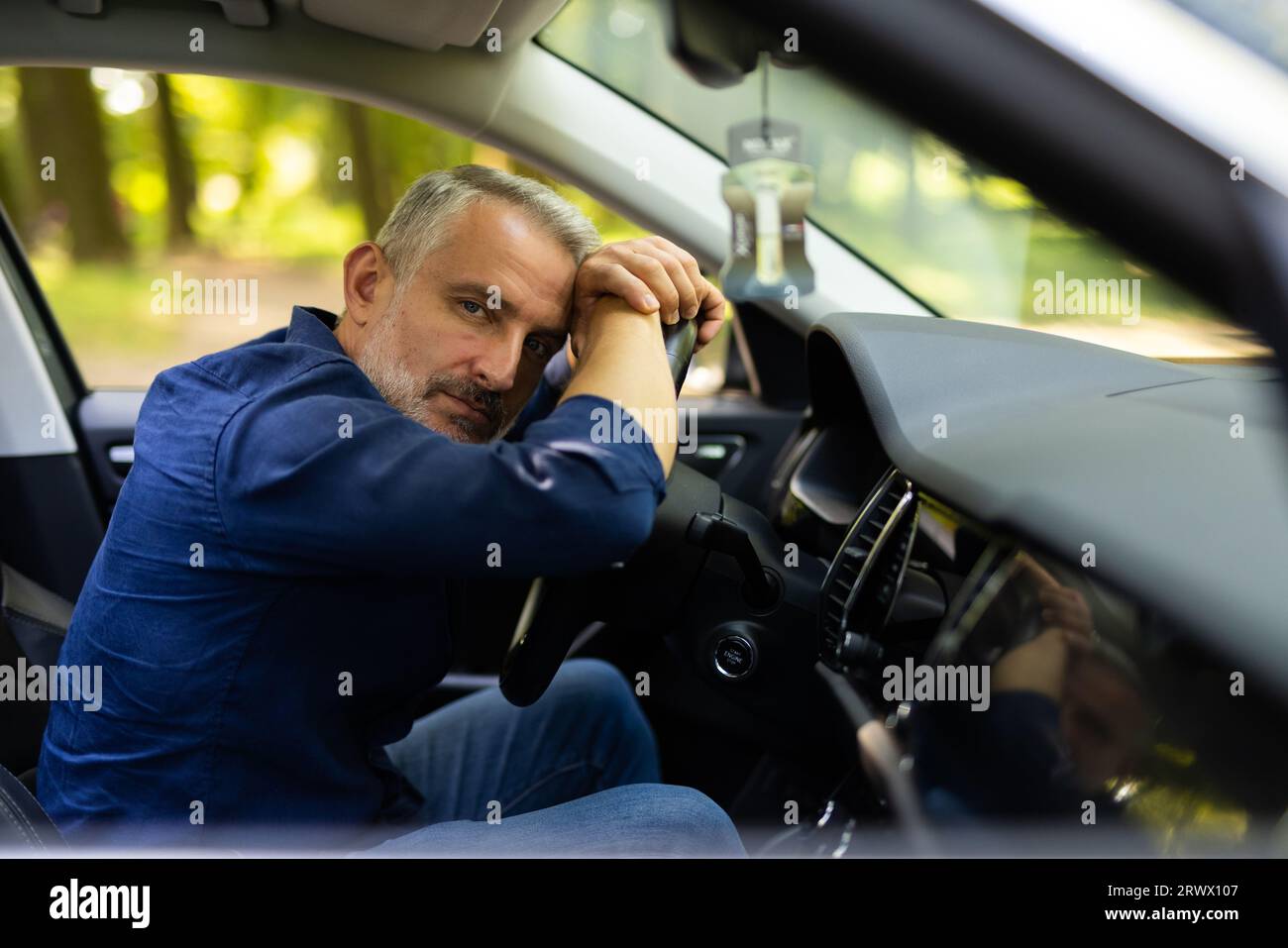 Depression man car hi-res stock photography and images - Alamy